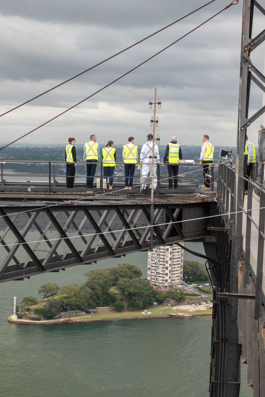 Sydney Harbour Bridge to receive a Massive Paint Job – Architecture ...